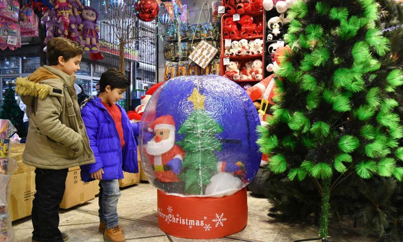 In pics: children with Christmas decorations in Syria - Global Times