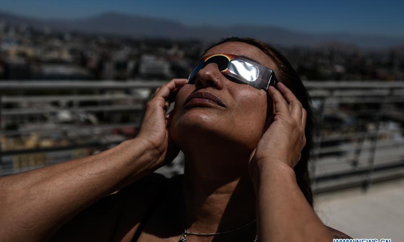 People observe total solar eclipse in Chile - Global Times