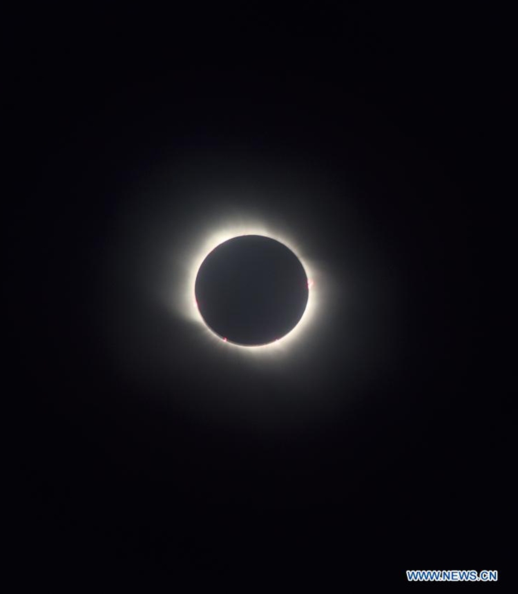 People observe total solar eclipse in Chile - Global Times