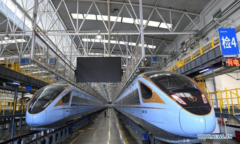 New bullet train to be put into service on railway linking Yinchuan, Xi ...