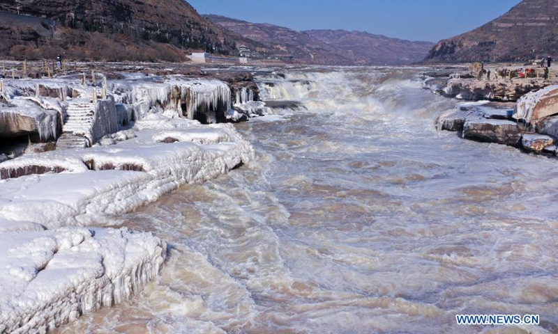 Winter scenery at Hukou Waterfall scenic spot - Global Times
