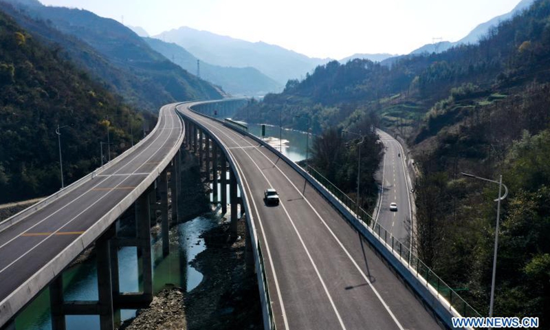 Highway linking Ankang City, Langao County opens to traffic - Global Times