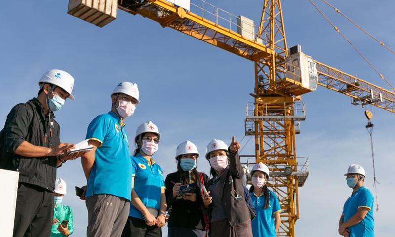 China-aided Mahosot General Hospital under construction in Vientiane ...