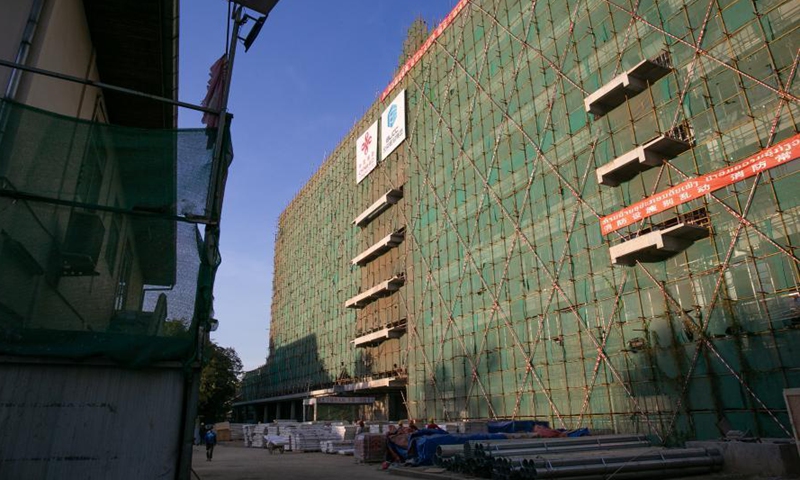 China-aided Mahosot General Hospital under construction in Vientiane ...
