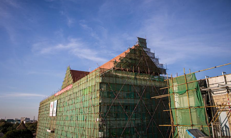 China-aided Mahosot General Hospital under construction in Vientiane ...