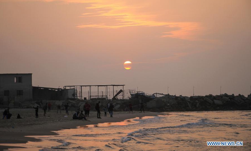 Sunset at seaside in Gaza City - Global Times