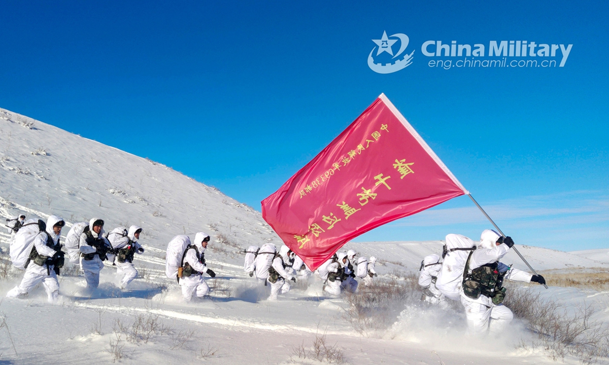 Frontier soldiers' route march in snow - Global Times