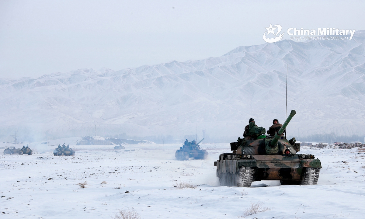 Field maneuver training held in extremely cold weather - Global Times