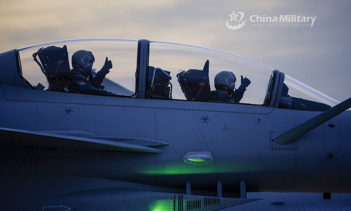 Fighter jets participate in round-the-clock flight - Global Times