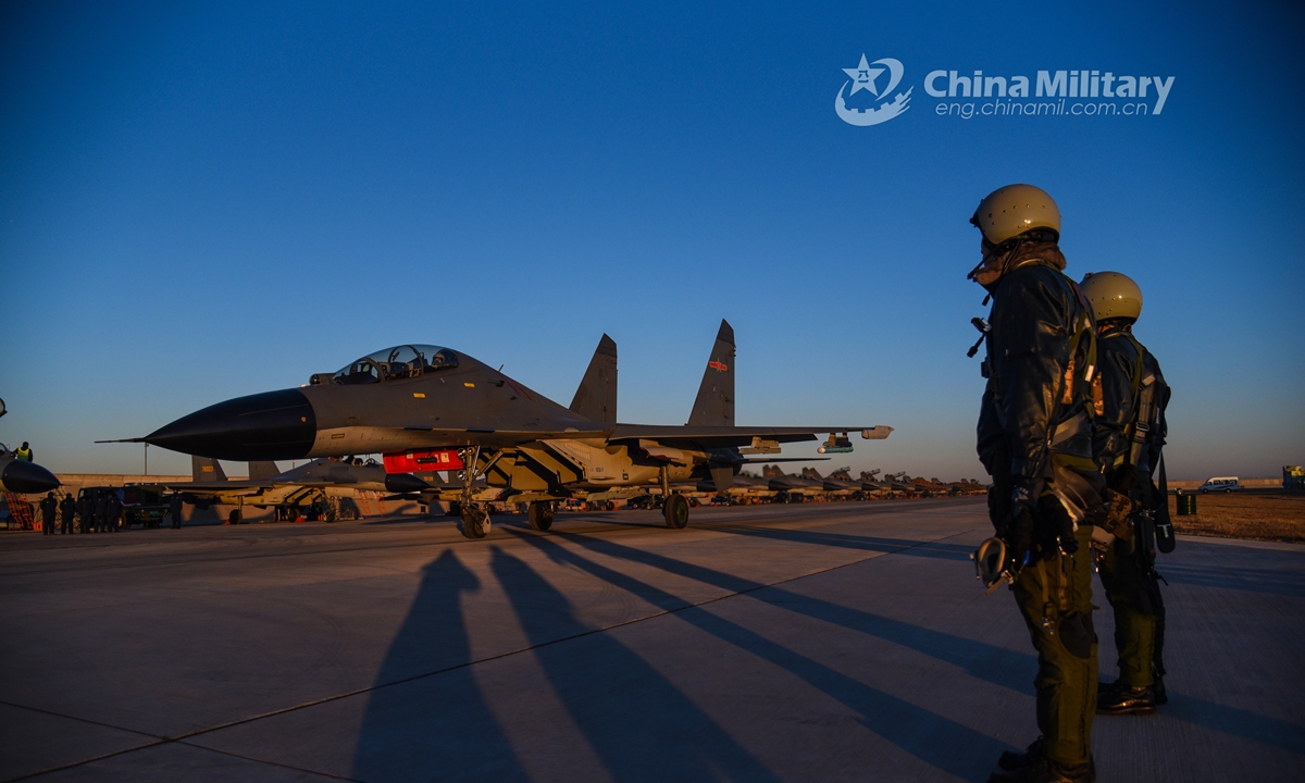 Fighter jets participate in round-the-clock flight - Global Times