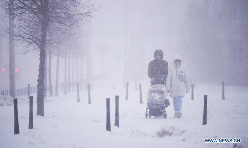 Heavy snowfall hits Warsaw - Global Times