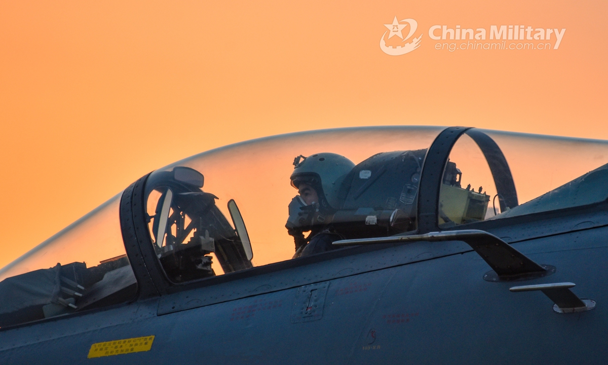 Fighter jets take off for round-the-clock flight - Global Times