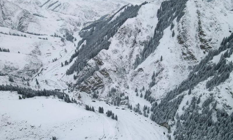 View of snow-covered Cheshi Ancient Trail in Xinjiang - Global Times