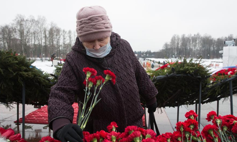 People mark 77th anniv. of ending Nazi siege of Leningrad during World ...