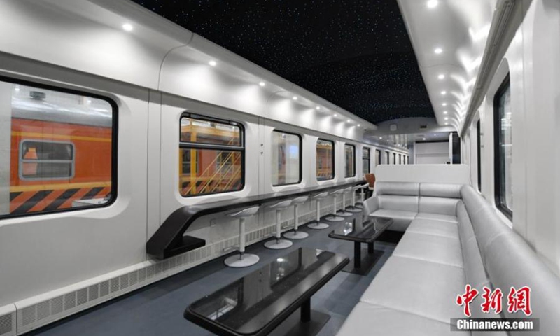 Take a look at panda-themed train in southwest China - Global Times