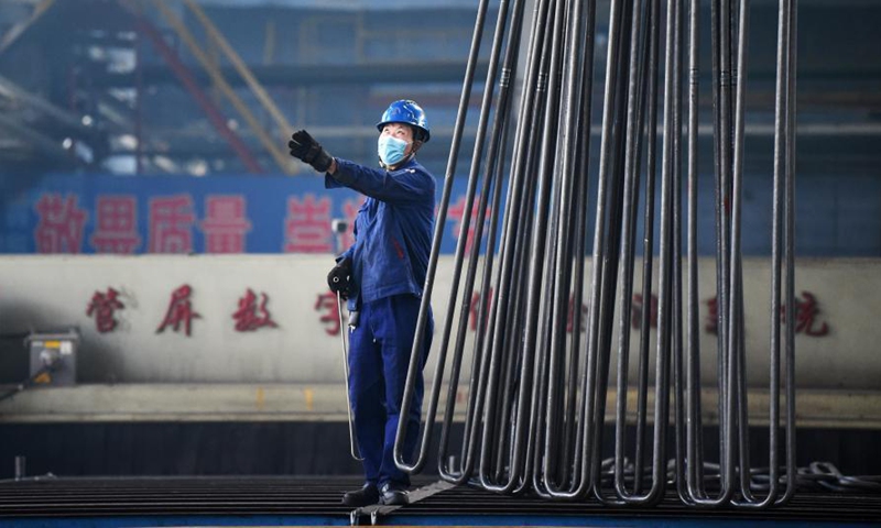 Workers busy at workshop of Harbin Boiler company - Global Times