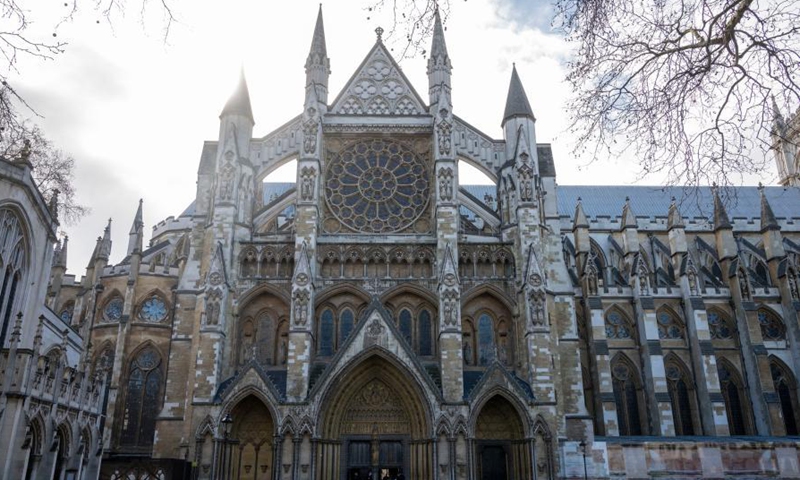 Vaccination centres open at Westminster Abbey, Science Museum in London ...