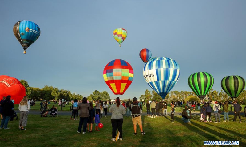 People take part in 5-day Balloons Over Waikato activity in Hamilton ...