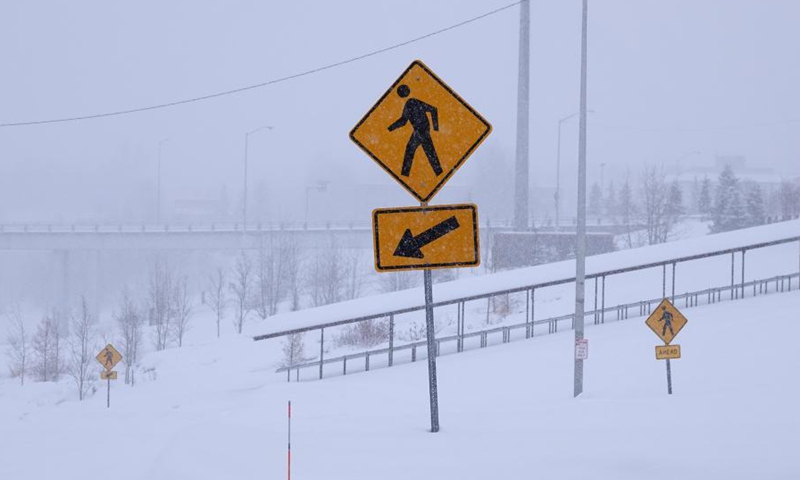Heavy snowfall hits Anchorage, US - Global Times