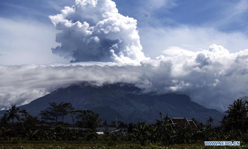 Indonesia's Mt. Merapi erupts twice, spewing ash clouds - Global Times