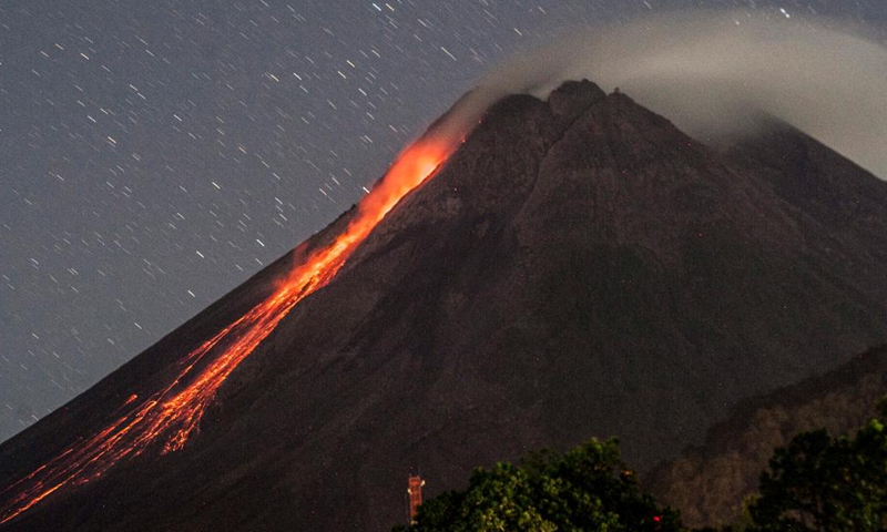Indonesia's Mount Merapi spews ash clouds again - Global Times