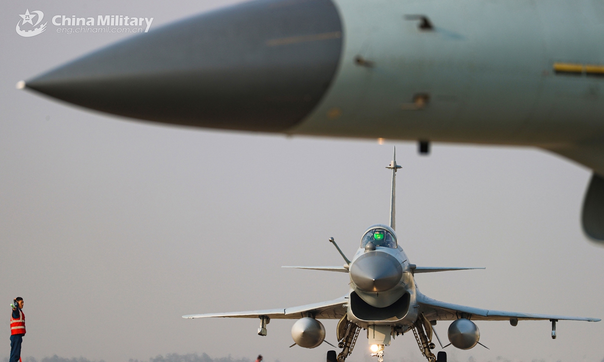Fighter jets get ready for flight training - Global Times