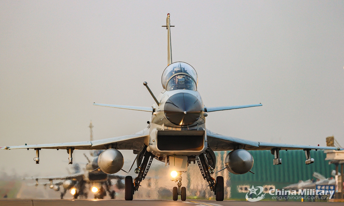 Fighter jets get ready for flight training - Global Times