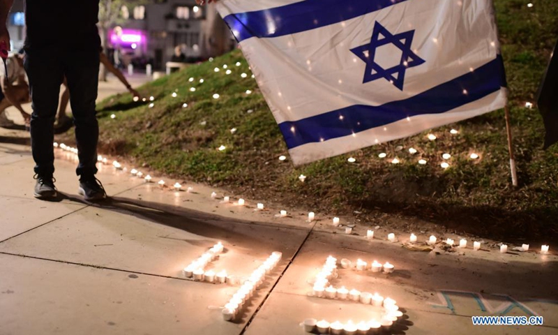 Israelis light candles for 45 victims on eve of Jewish holiday Lag ...