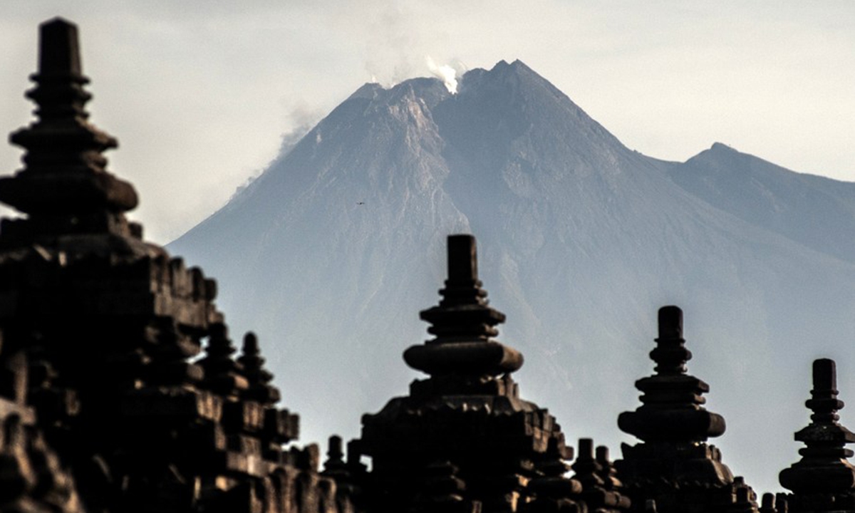 Indonesia's Mount Merapi spews volcanic materials - Global Times