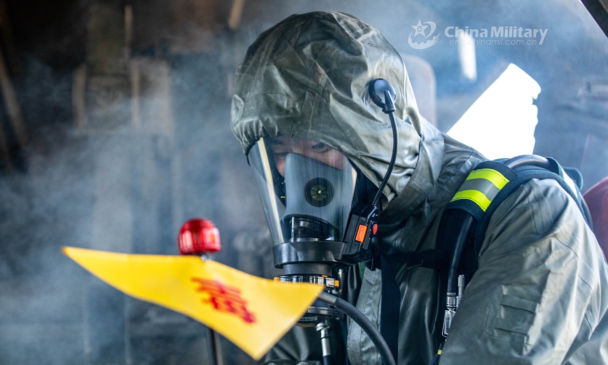 Armed police chemical defense element holds emergency drill - Global Times