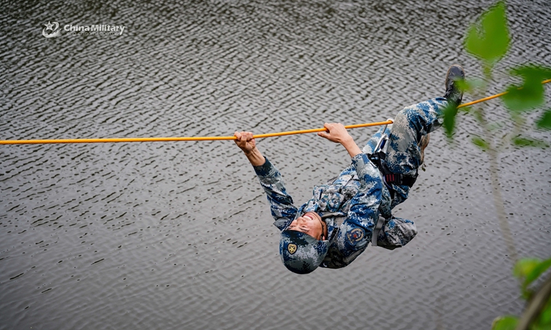 Airborne troops steeled in military skill competitions - Global Times