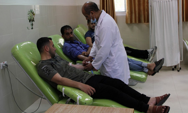 Gaza hospitals overburdened by increasing number of injured, shortage ...