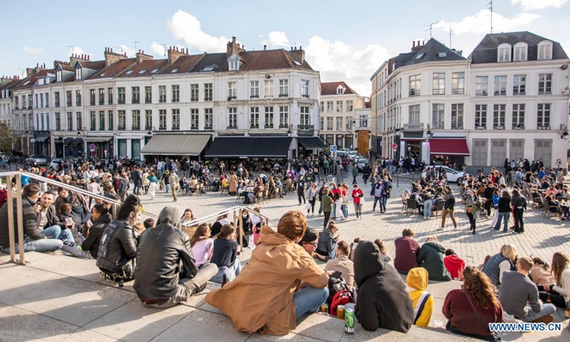 France allows cafes and restaurants to open terraces to consumers ...