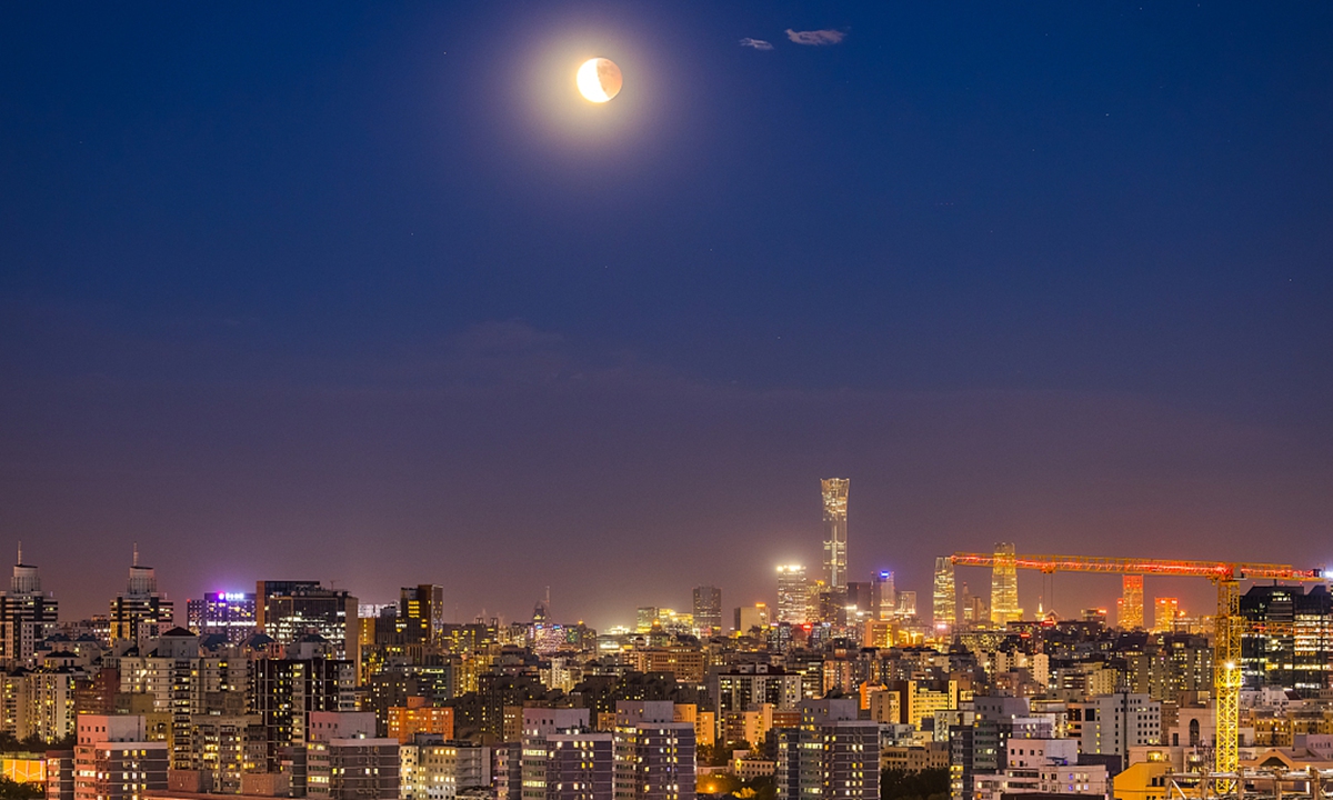 A rare Wednesday night with a full moon and a total lunar eclipse ...