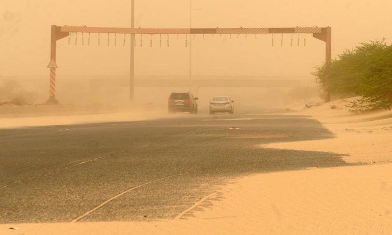 Sand storm engulfs Kuwait - Global Times