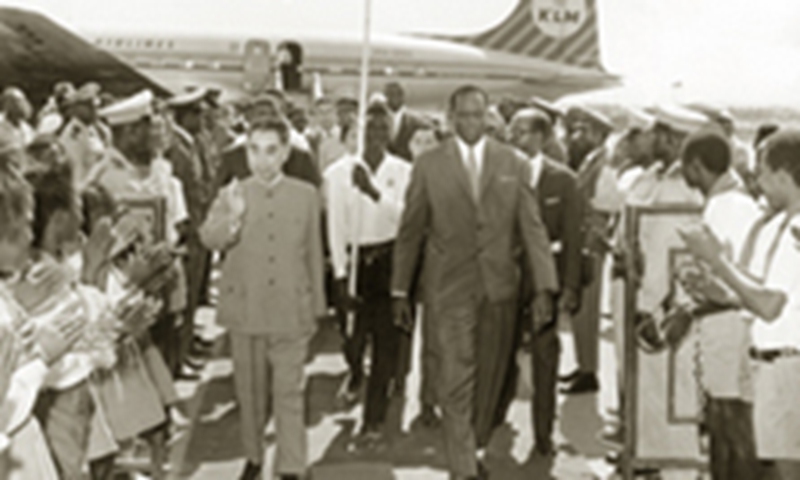 A Friend Doesn't Cancel a Visit — Premier Zhou Enlai's Visits to 10 ...