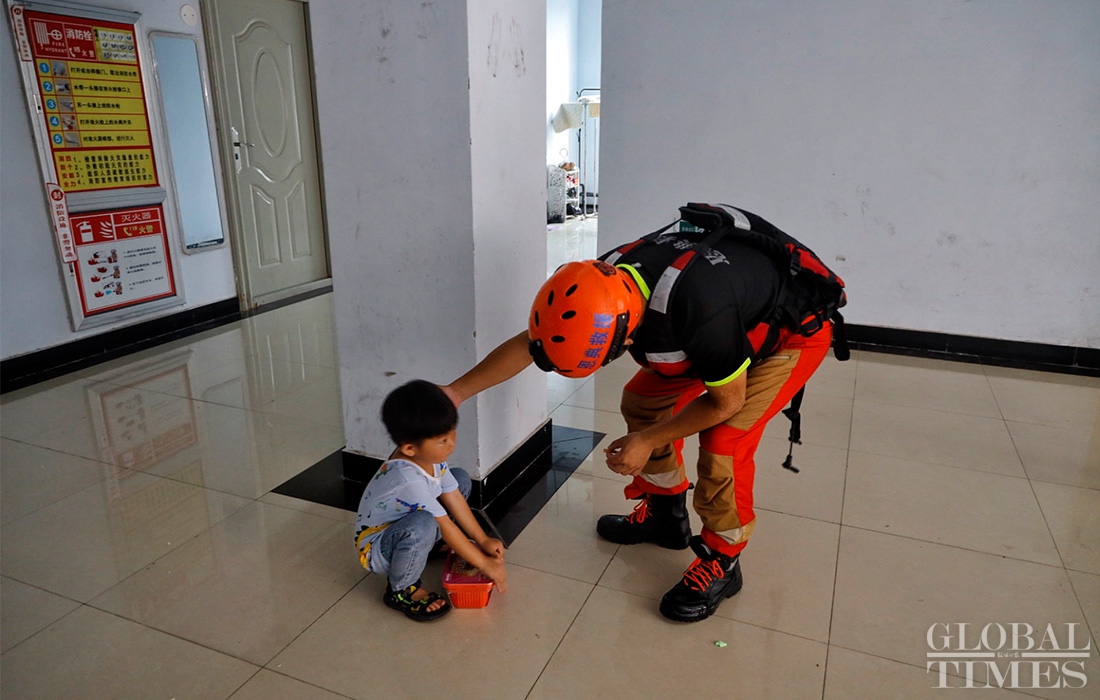 Endian rescue team helps save elderly, children trapped in a university ...