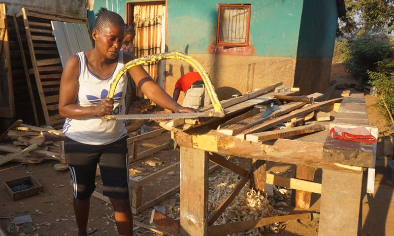 Zambian woman carpenter inspiring others to venture into fields ...
