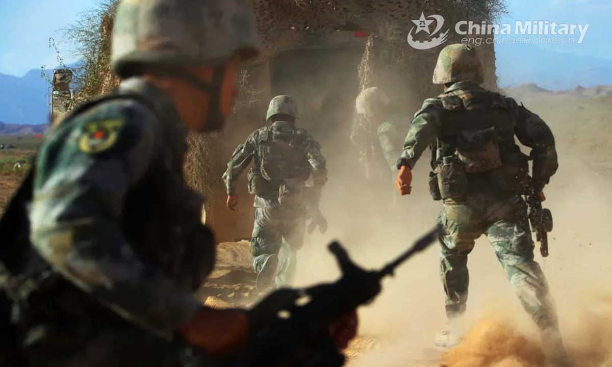 Armored assault group in exercise ZAPAD/INTERACTION-2021 - Global Times
