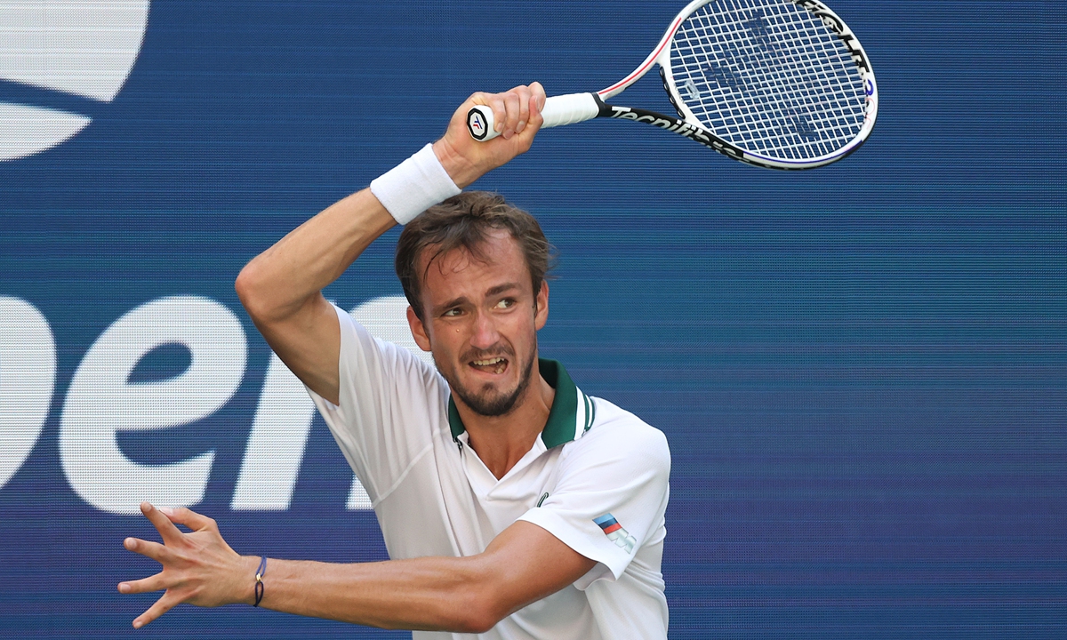 Medvedev into semis - Global Times