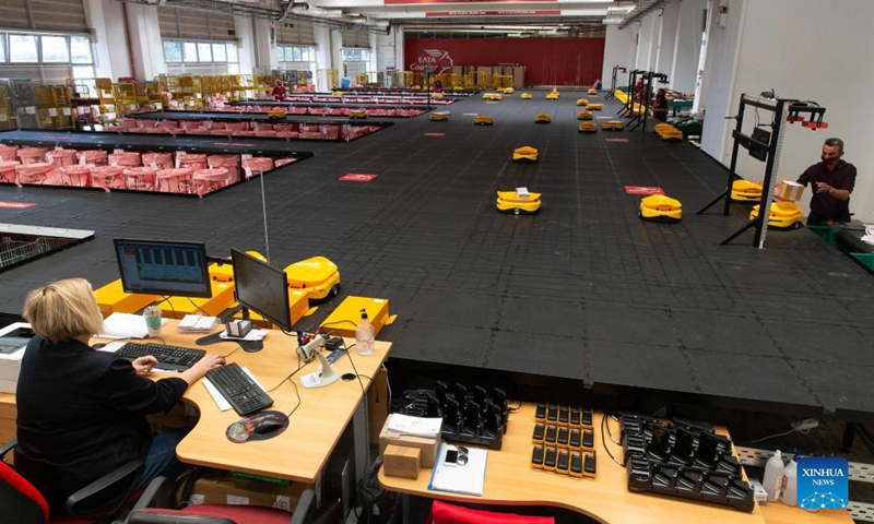 Greece's Hellenic Post employs Chinese-made mail sorting robots ...