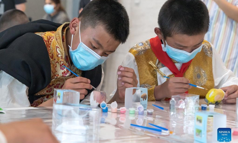 Tibetan students on study tour in Chengdu, Sichuan - Global Times