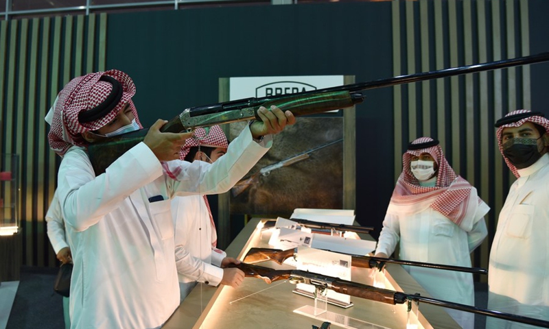 Gun exhibition in Saudi Arabia attracts visitors - Global Times