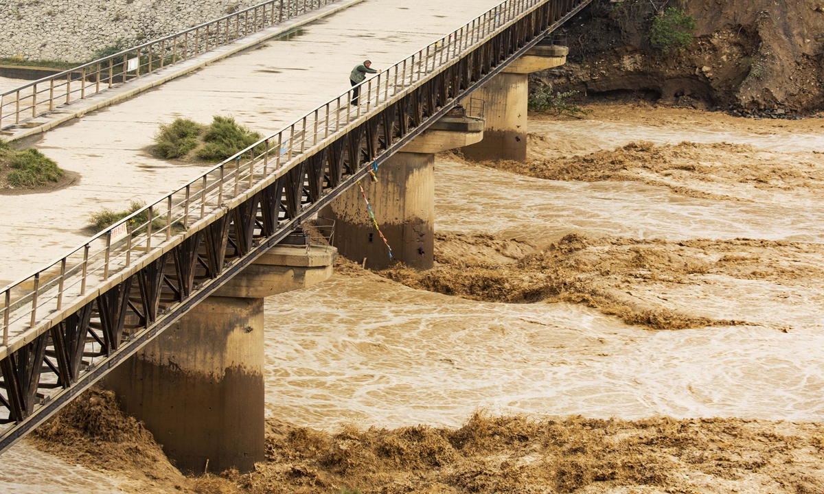 54,000 people relocated in N. China as floods continue - Global Times