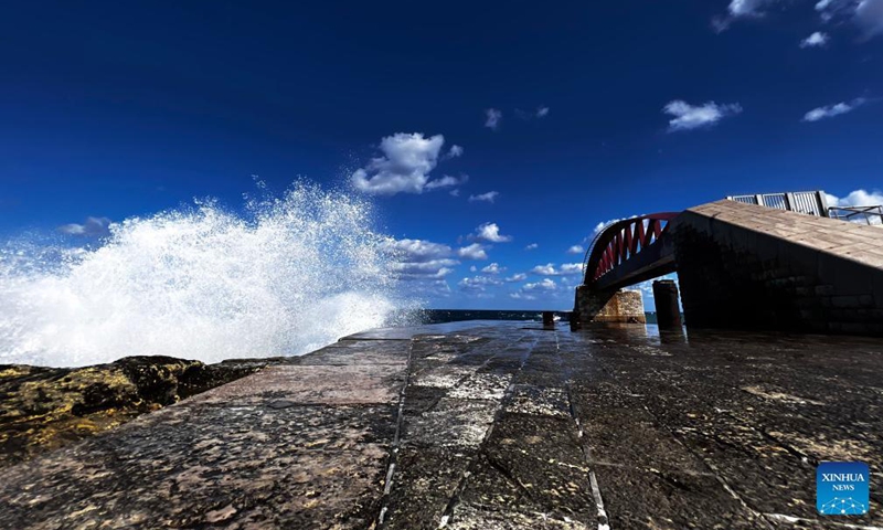 View of high wave along coast of Valletta, Malta - Global Times