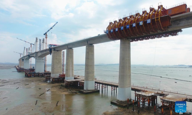 Cross-sea high-speed railway bridge completes joining - Global Times