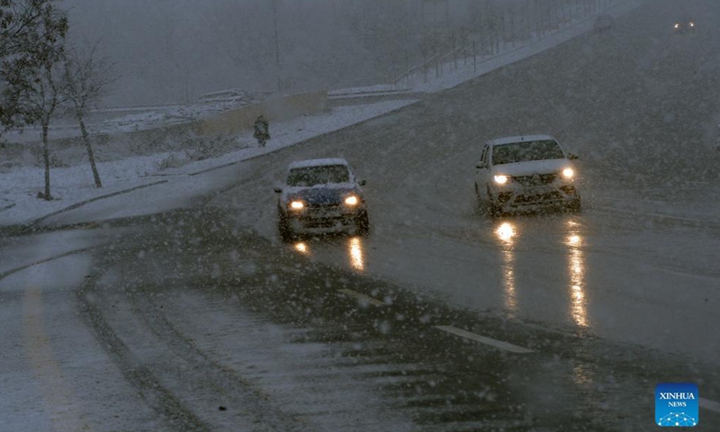 Ankara witnesses first heavy snow of this winter - Global Times