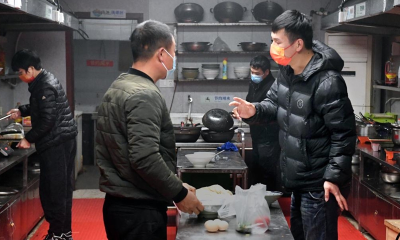 Shared kitchen brings warmth, comfort to patients - Global Times
