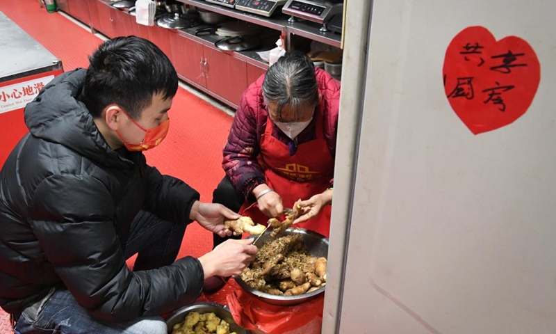 Shared kitchen brings warmth, comfort to patients - Global Times