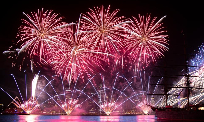 People celebrate New Year across world - Global Times